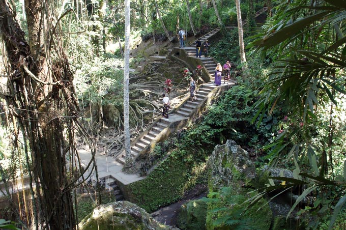 Goa Gajah Temple or Elephant Cave in Bali – how to visit on your own ...