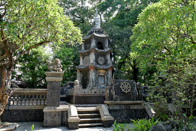 Bao Quoc Pagoda in Hue: How to Get There, What to See | Personal Experience