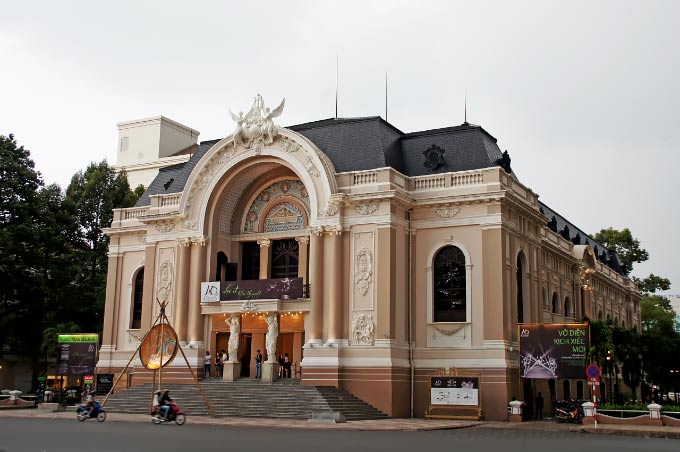 Городской театр и акробатическое шоу A O Show в Хошимине: стоит ли ...